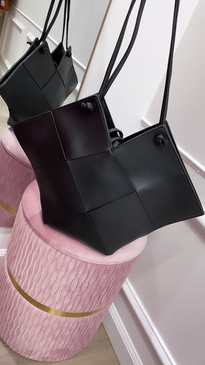JENN BAG- BLACK – Mrs. Blush
